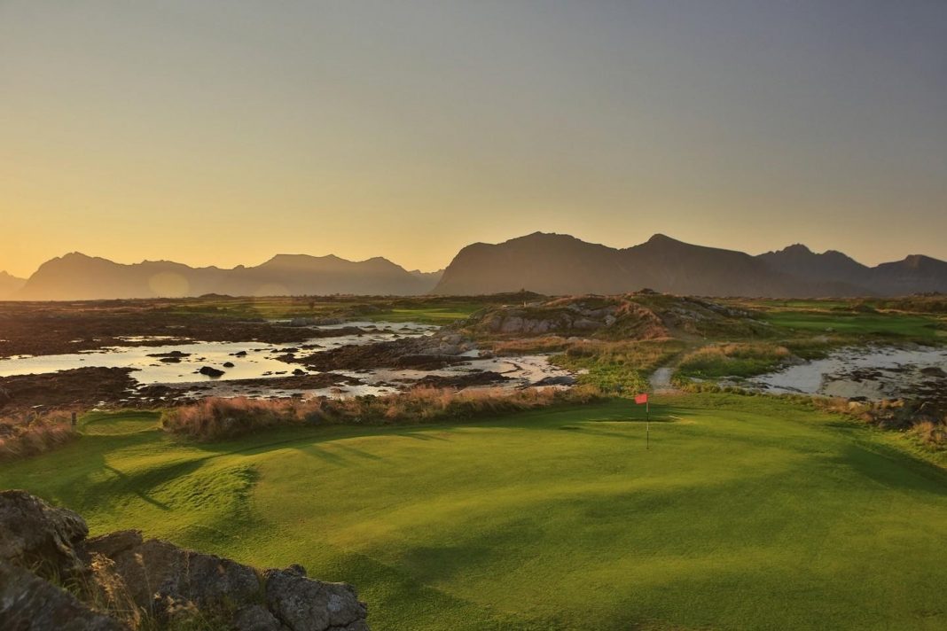 Norway Bucket List: Check out these golf courses in the land of the ...